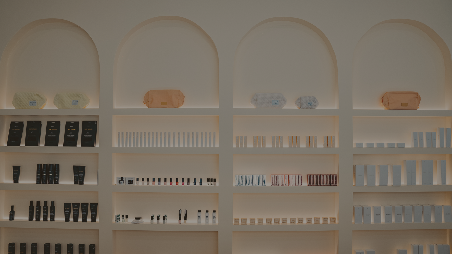 Runway Room Salons & Services – Runway Room Cosmetics