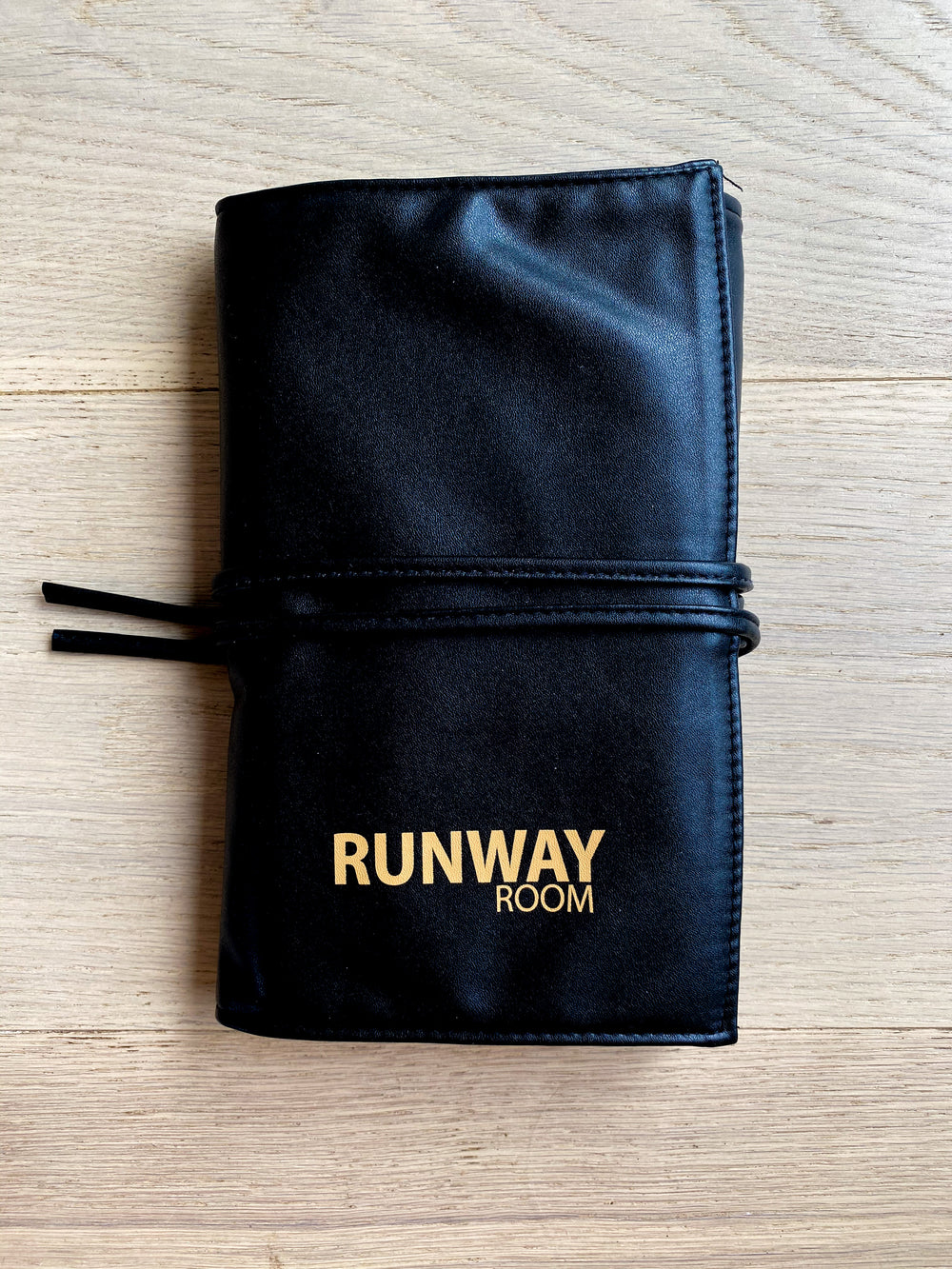 Products – Runway Room Cosmetics