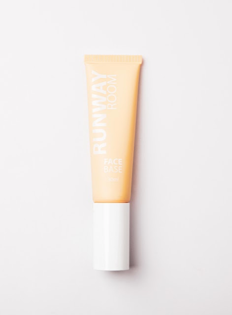 Buy The Face Base Luminous Foundation by Runway Room